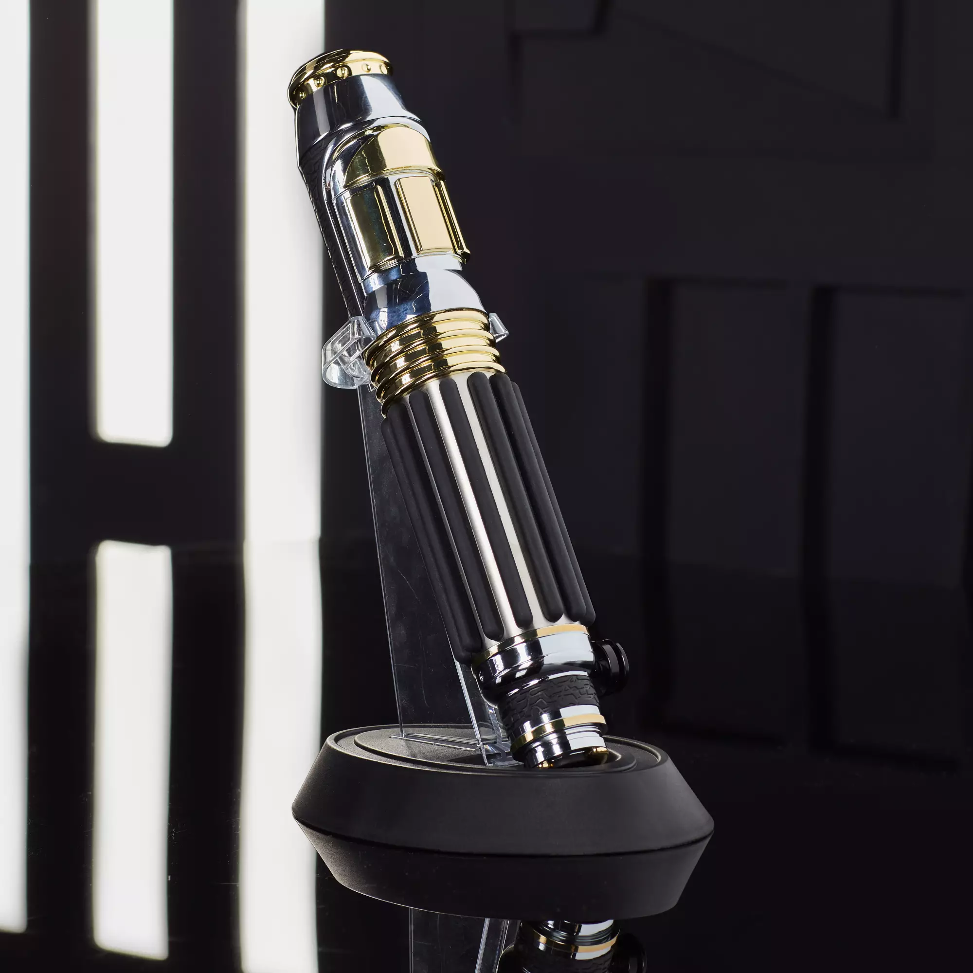 Mace Windu - Galaxy's Edge (Dok Ondar's) Legacy Lightsaber
