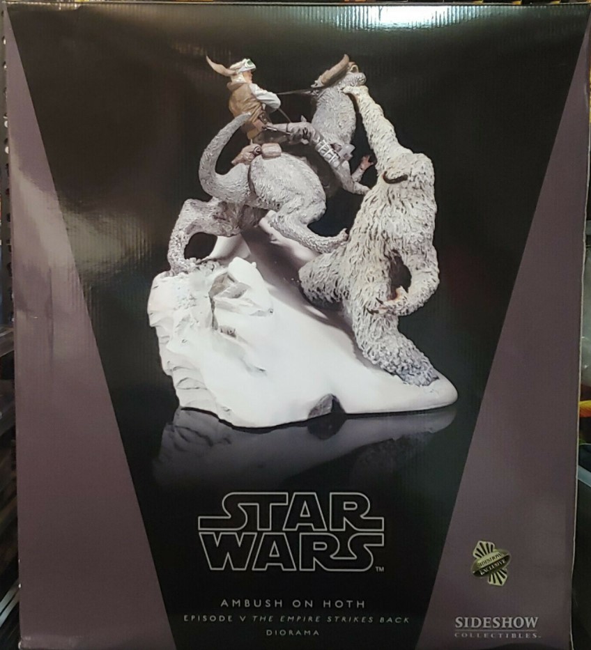 Wampa | Ambush on Hoth - Sideshow Dioramas Faux Bronze Dioramas