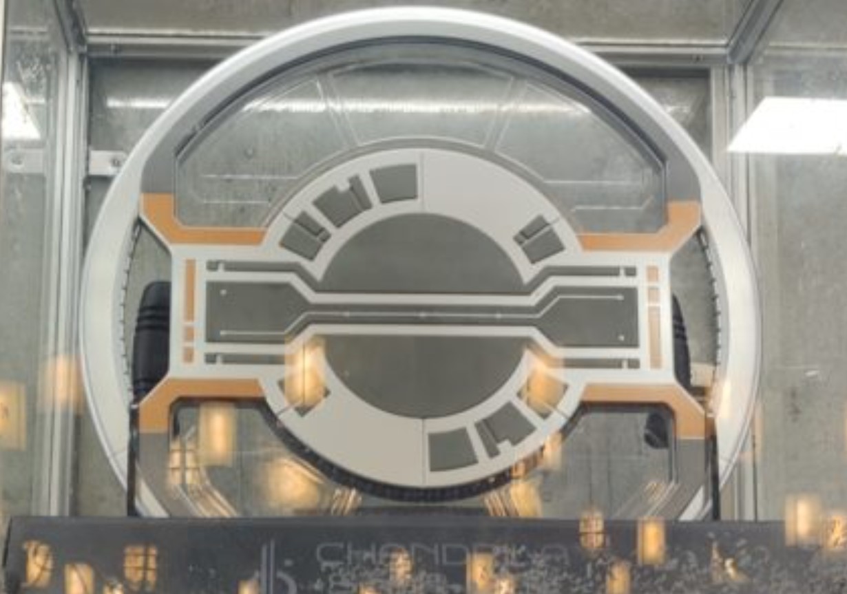 Chandrila Starline Reflective Shield - Galaxy's Edge (Dok Ondar's ...