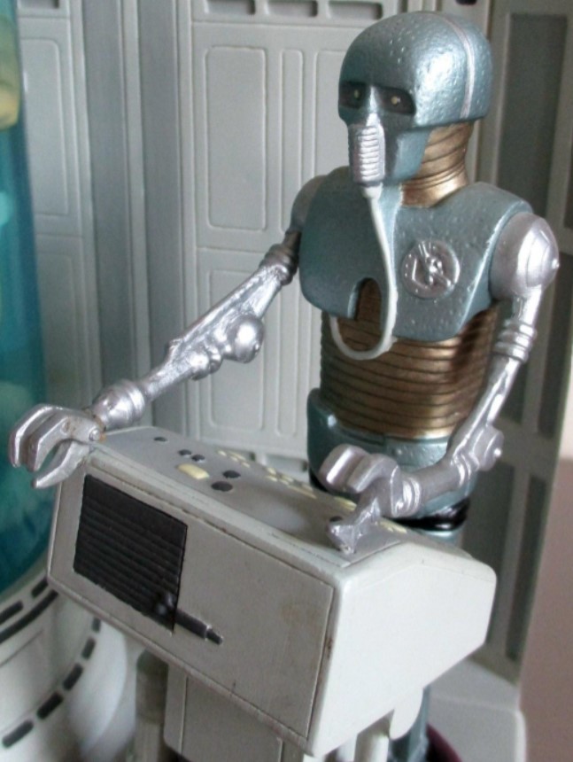 2-1B | Luke Skywalker Bacta Tank - Star Wars Applause (Classic ...