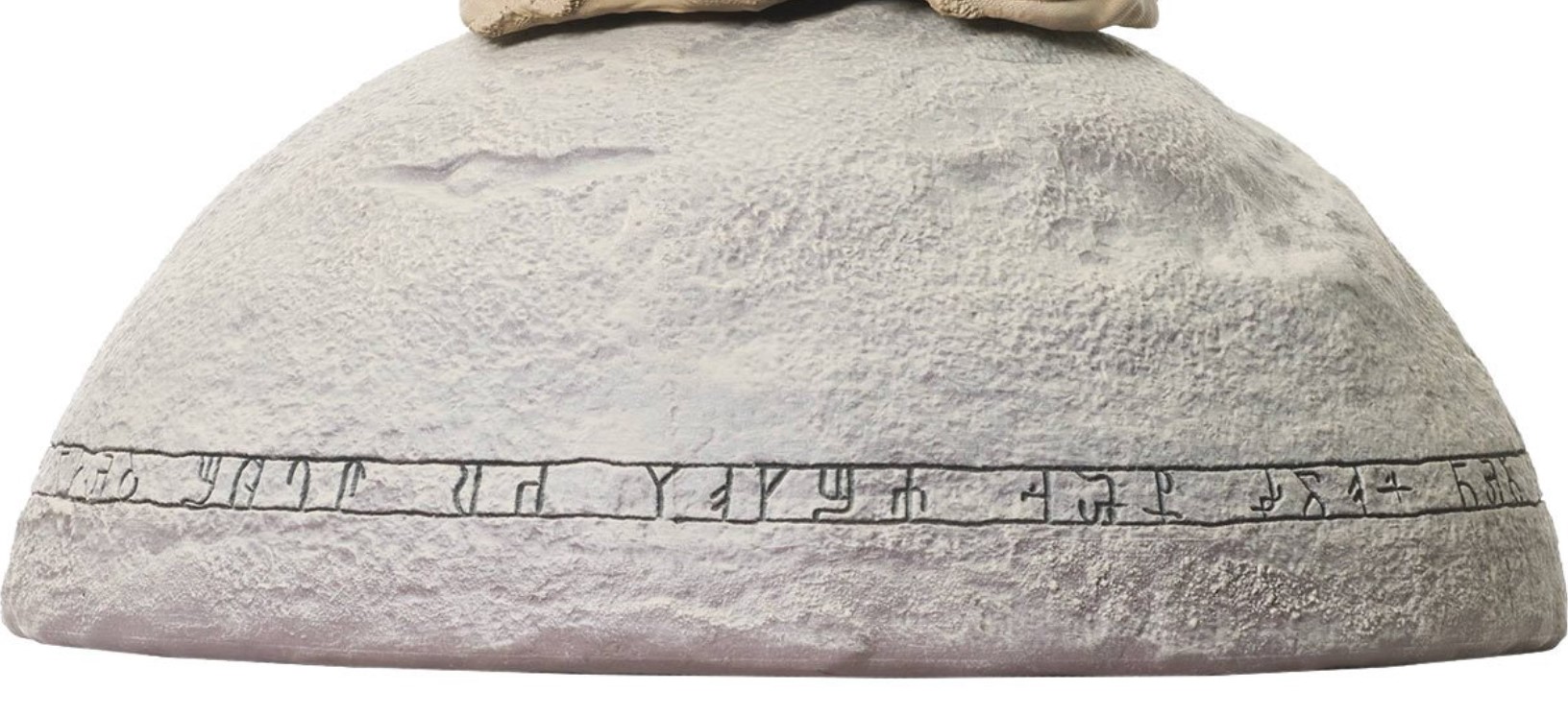 Seeing Stone | Grogu On Seeing Stone - Gentle Giant (Statues) Milestones