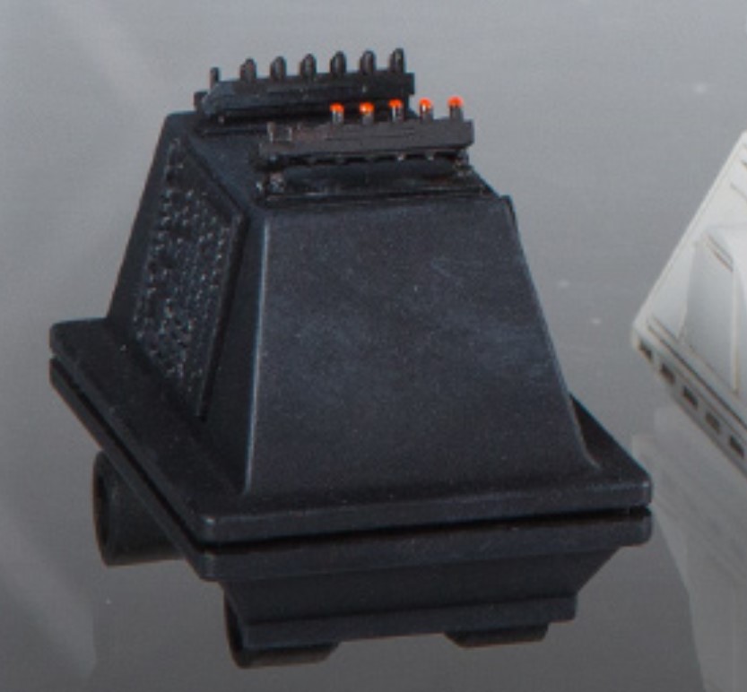 Mouse Droid | R5-D4 (with Mouse Droid) - Hot Toys Television ...