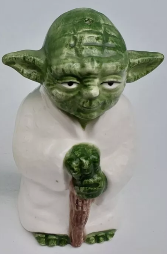 Yoda (Salt) | Yoda - Star Wars Sigma Salt & Pepper Shakers