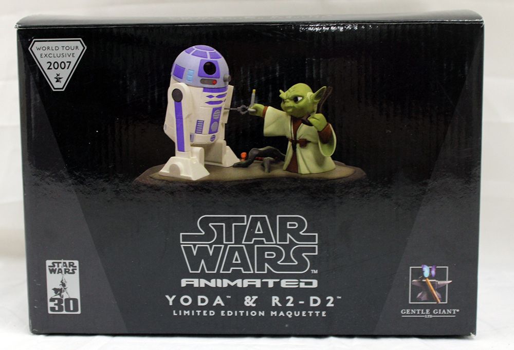 Yoda & R2-D2 - Gentle Giant (Statues) Animated Maquettes , Celebration ...