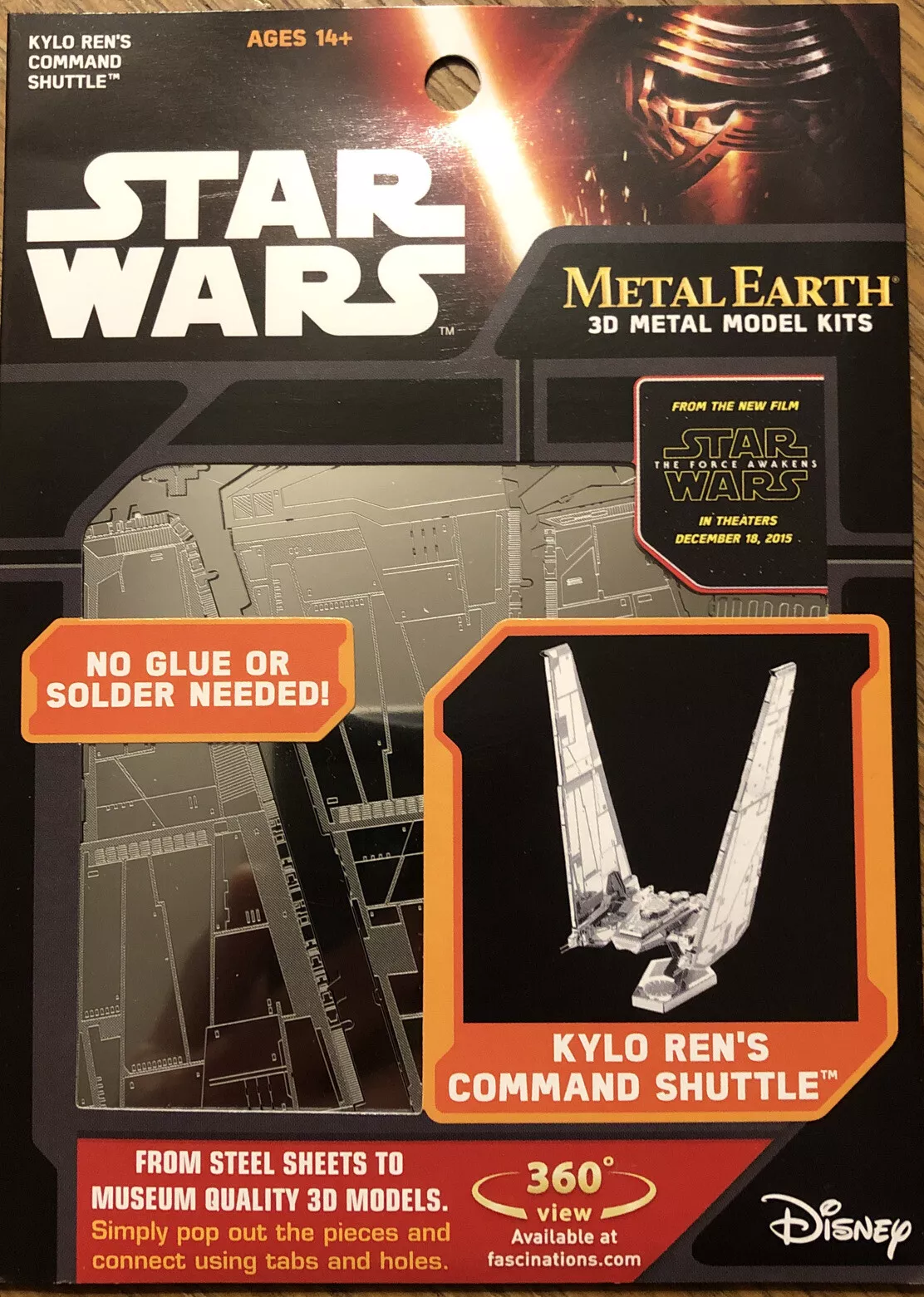 Kylo Ren's Command Shuttle - Star Wars Metal Earth 3D Metal Model Kit ...