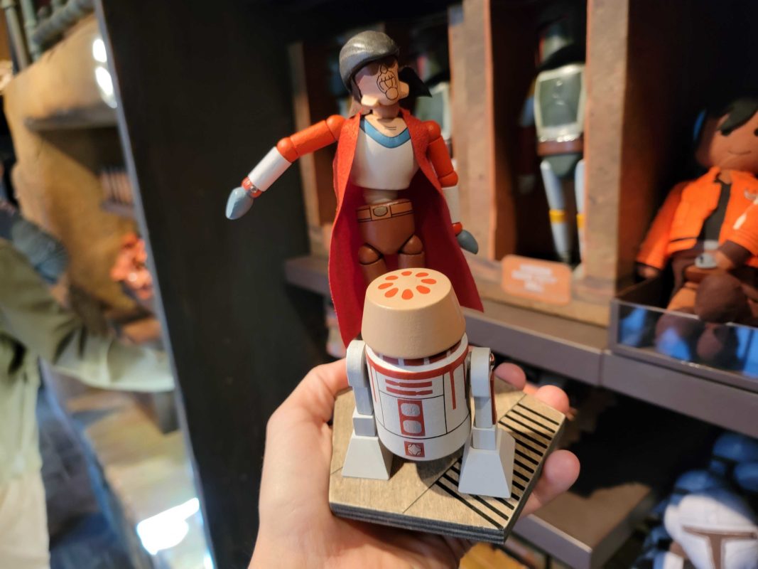 Hondo Ohnaka and R5-P8 - Galaxy's Edge (Toydarian Toymakers) Wooden Art ...