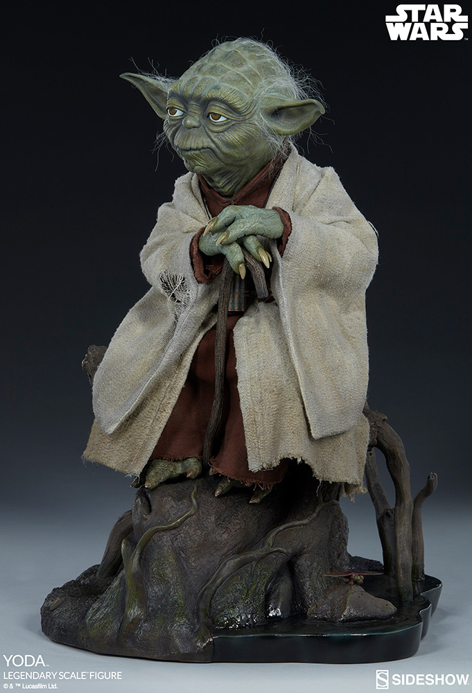 Yoda - Sideshow Legendary Scale Figures